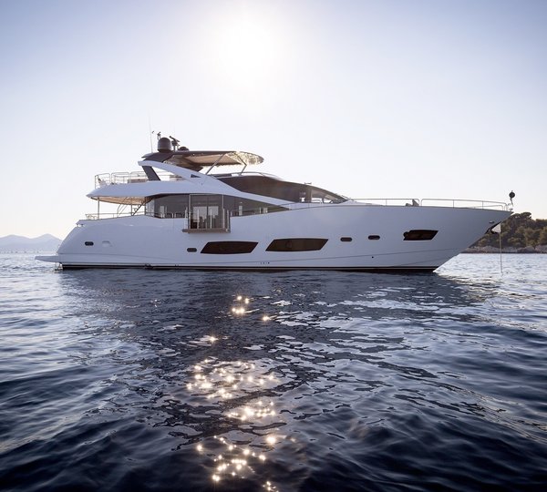 Yacht Spontaneous, a Sunseeker 28 Metre Superyacht | CHARTERWORLD ...